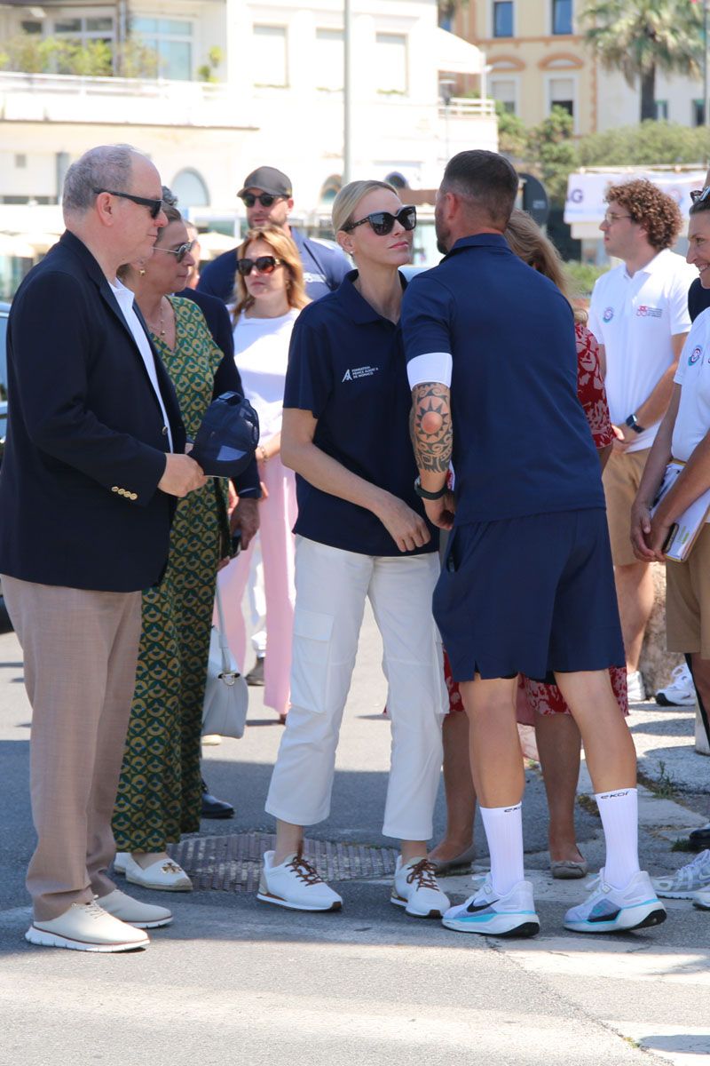 Il Principe Alberto di Monaco e la Principessa Charlene a Viareggio per ...