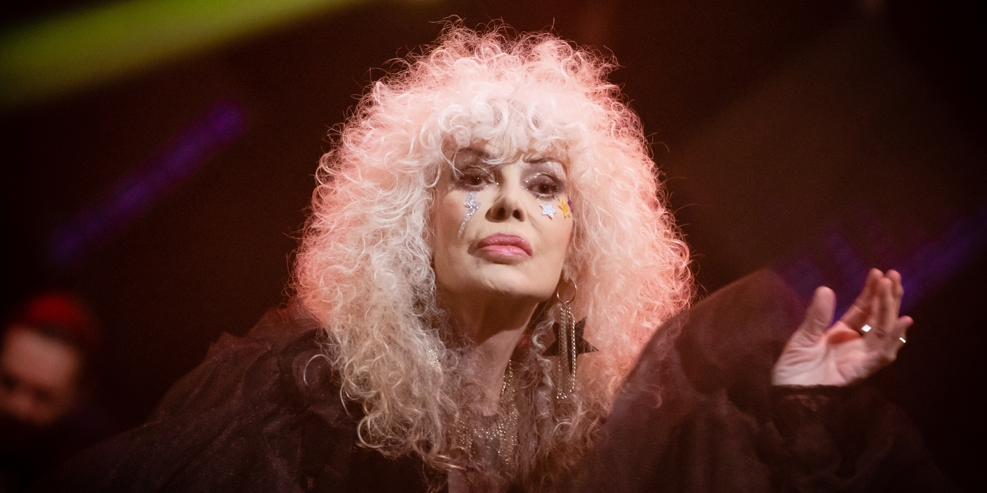 Donatella Rettore tra ricordi e rimpianti: "Avrei potuto fare l'attrice ...