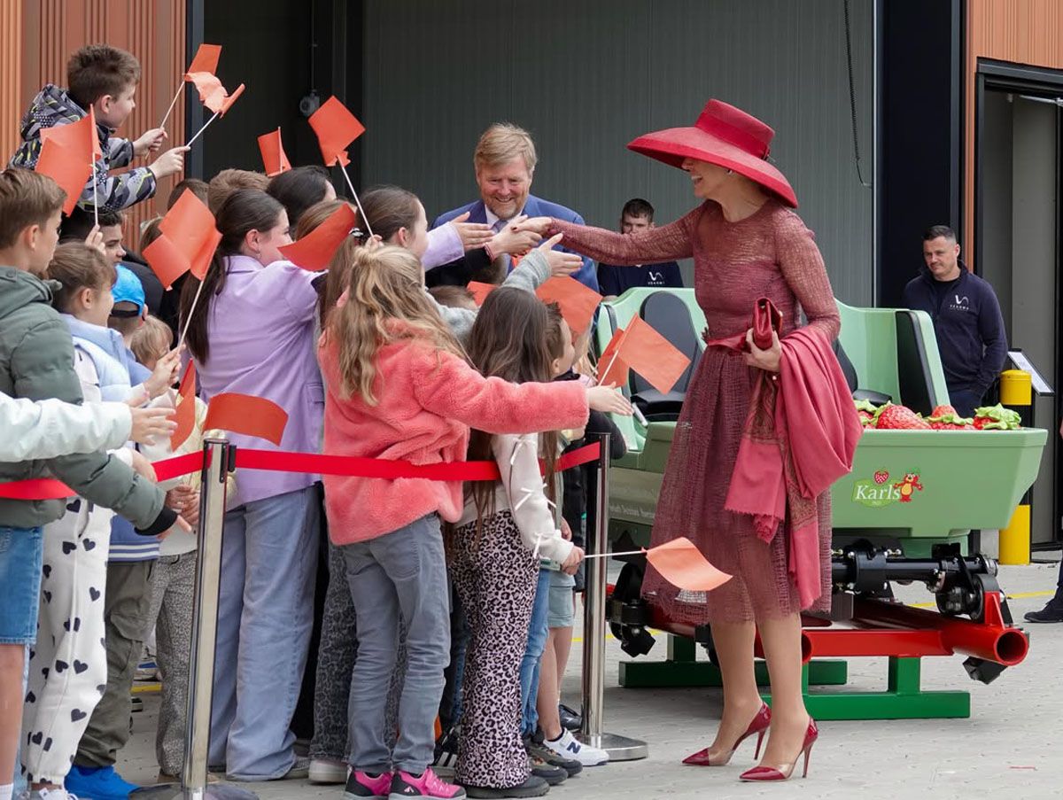 Re Willem-Alexander e la regina Maxima d'Olanda in visita nella regione ...