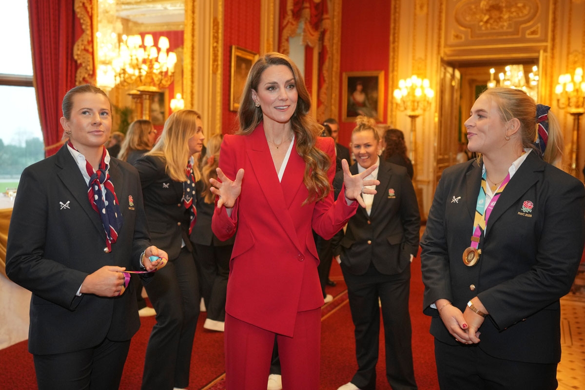Kate Middleton accoglie le giocatrici della nazionale inglese di rugby ...