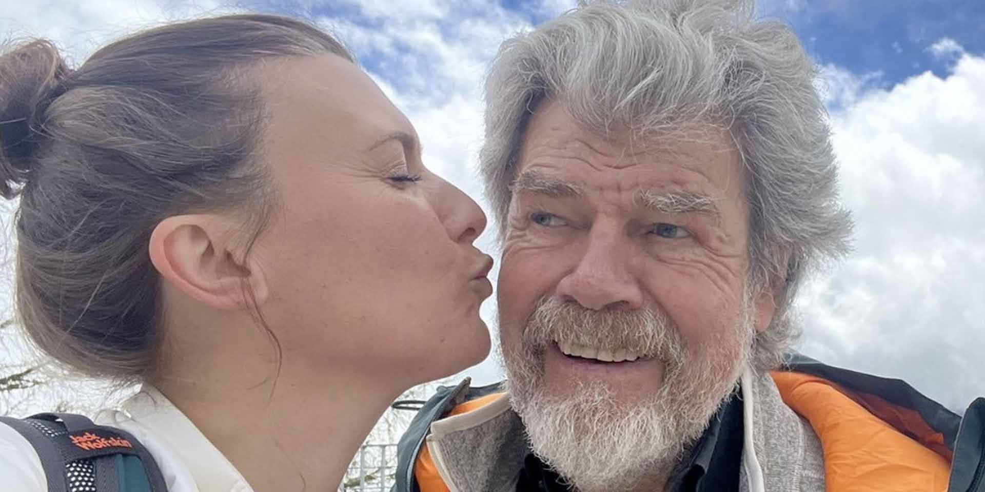 Reinhold Messner, 80 anni e grandi liti con i figli. Foto e video
