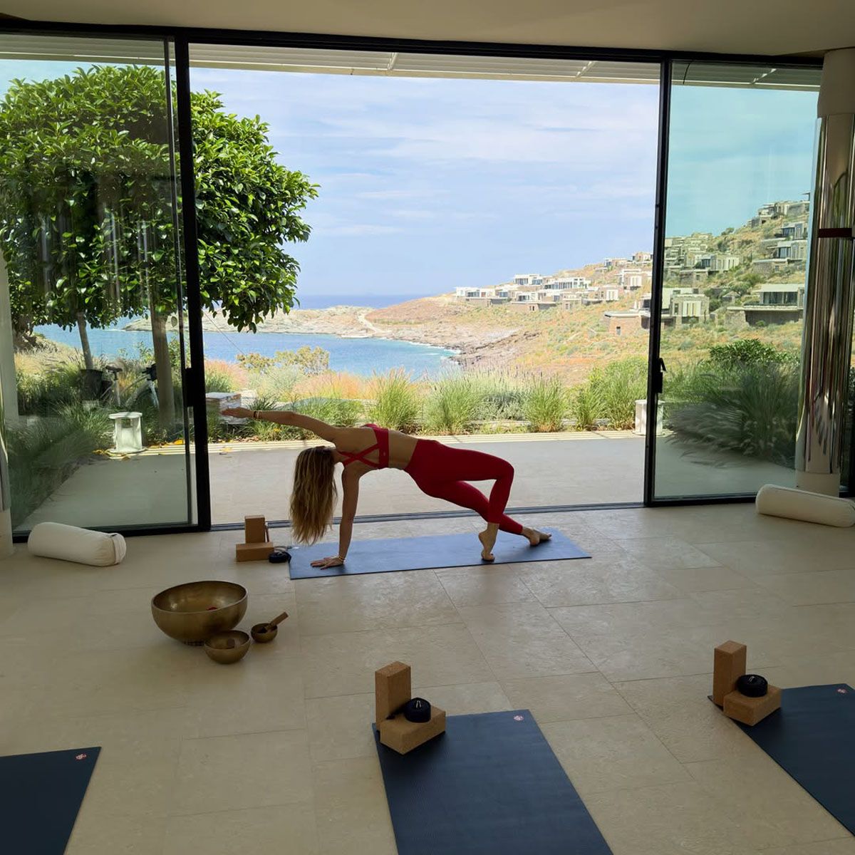 Ilary Blasi, vacanza super lusso in Grecia con Bastian Muller