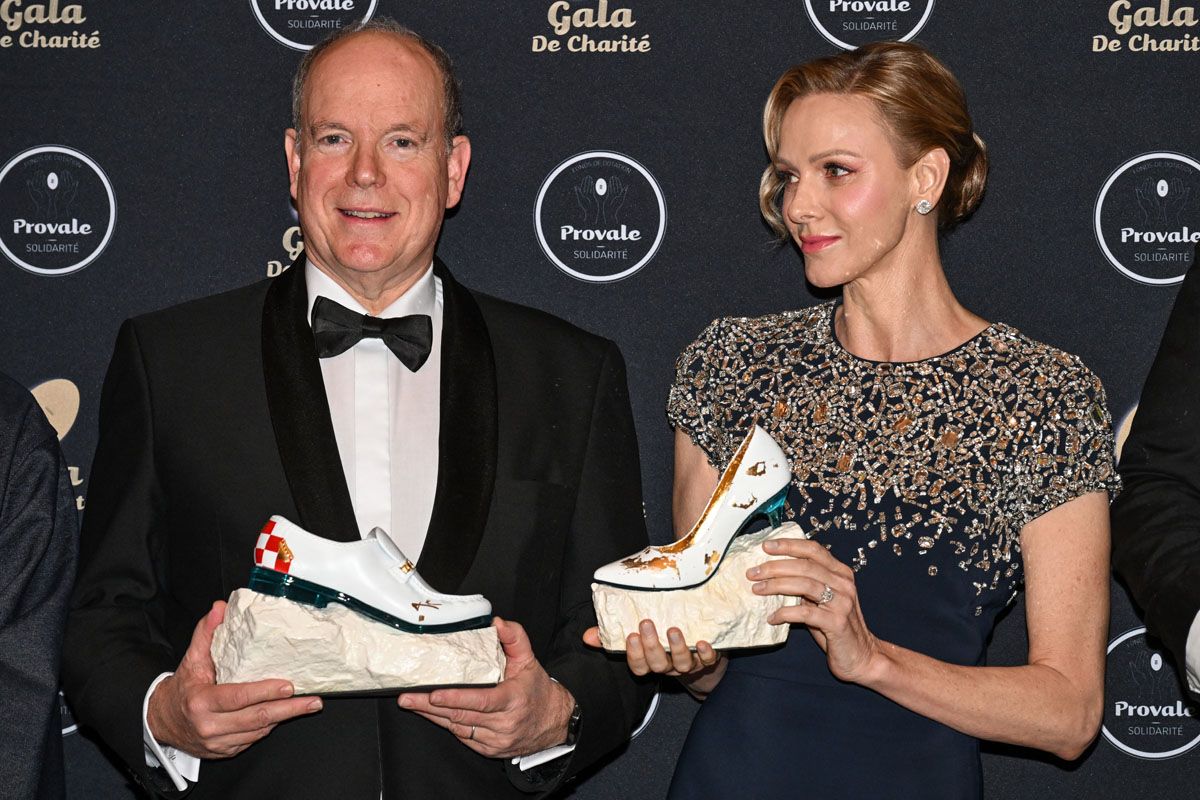 Charlene Wittstock, bellissima al fianco di Alberto di Monaco al Galà ...