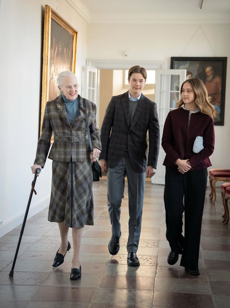 Vincent e Josephine di Danimarca a Fredensborg con nonna Margrethe per ...