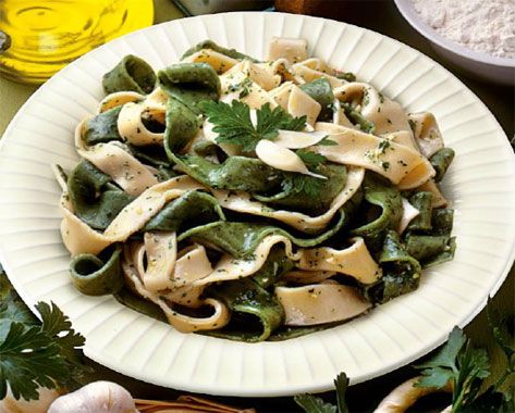 PICAGGE BIANCHE E VERDI ALLA BORRAGINE