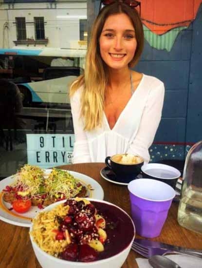 Sophie Taylor, chi è la bionda australiana che ha stregato (e messo nei ...