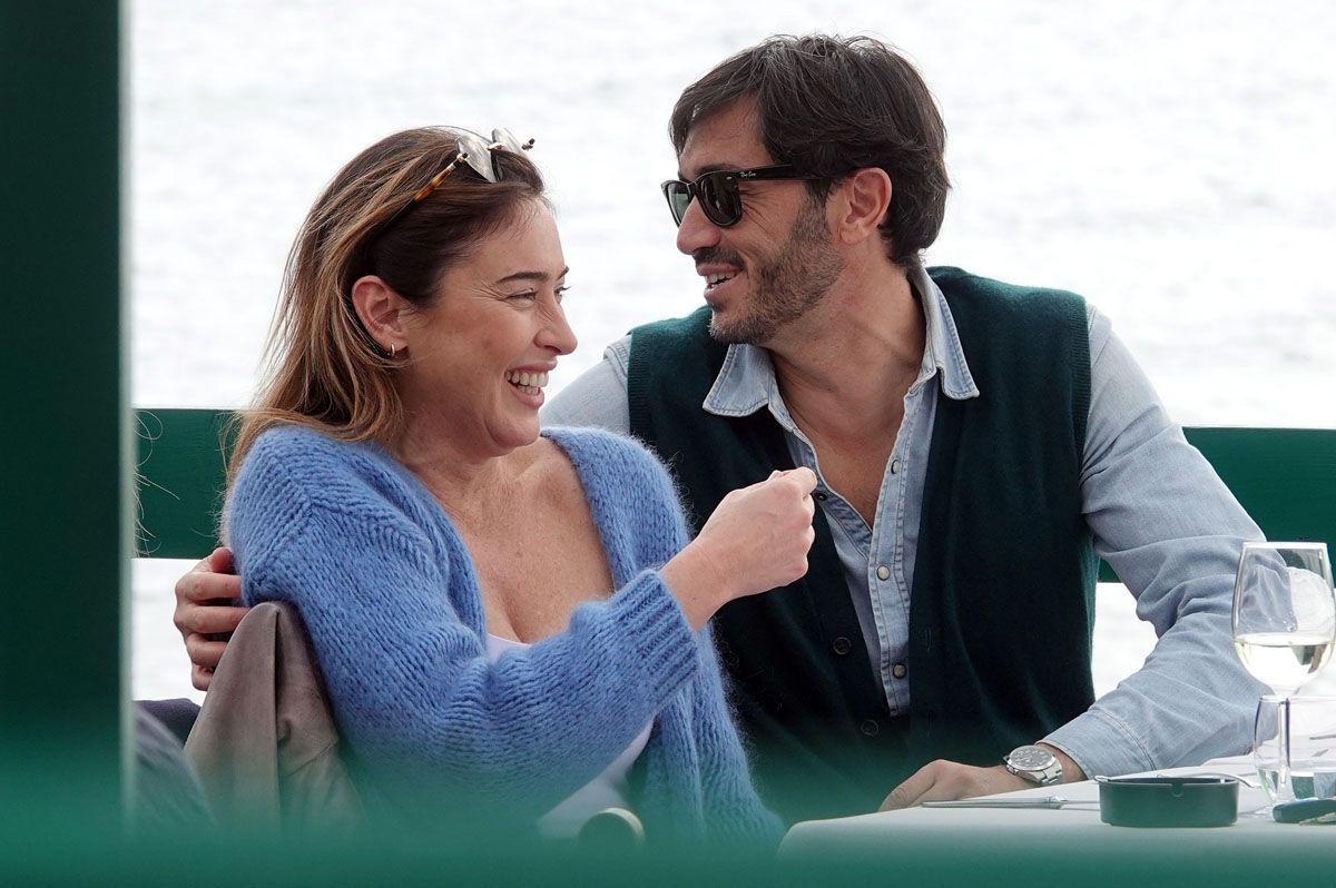 Il nuovo amore di Maria Elena Boschi è l'avvocato Vaccarella. Guarda le ...