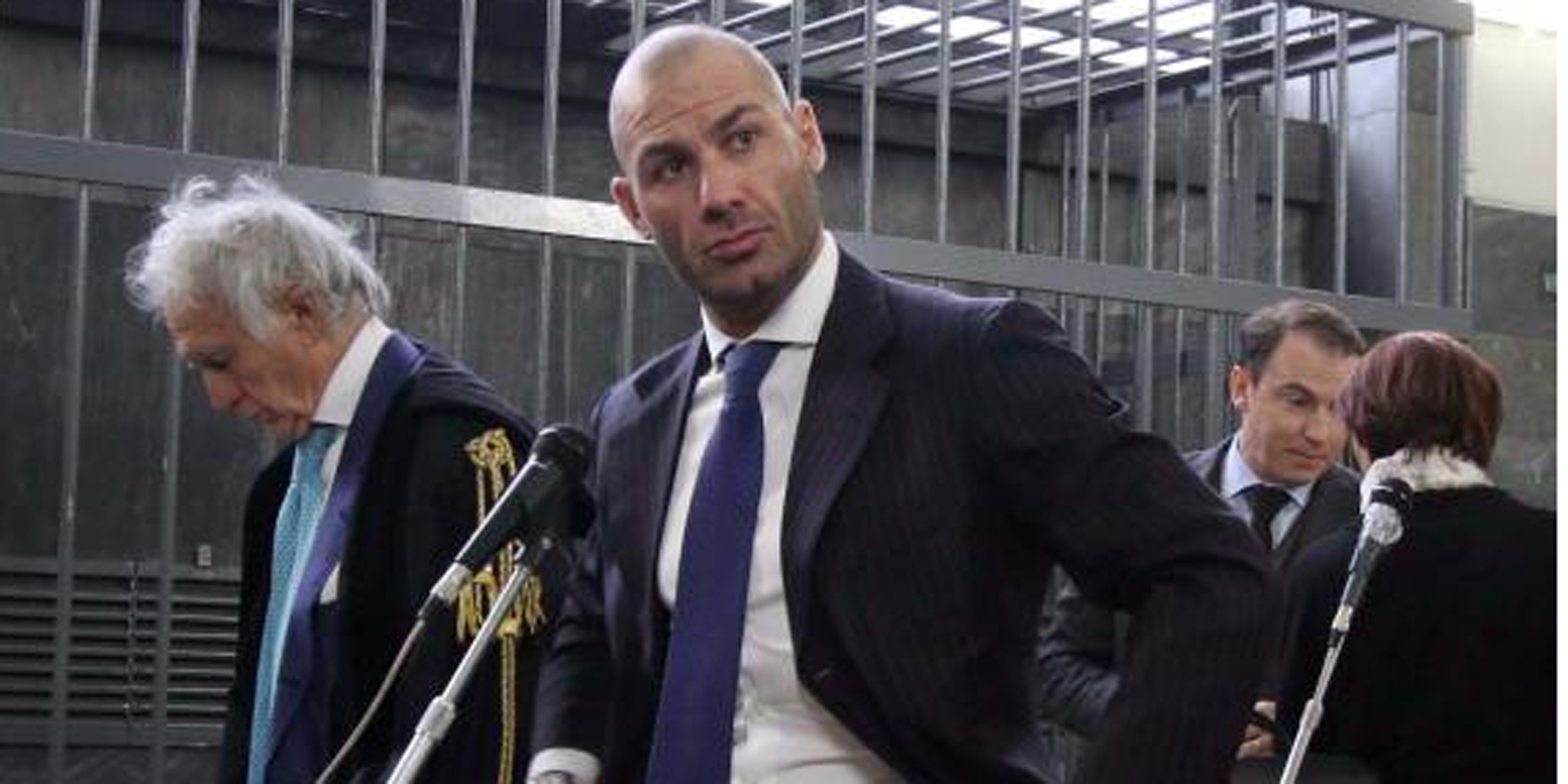 Riccardo Bossi, figlio di Umberto, condannato per maltrattamenti sulla ...
