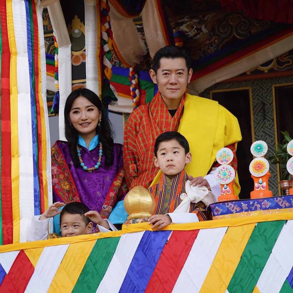 I reali del Bhutan in festa per la Giornata Nazionale... Guarda le foto ...