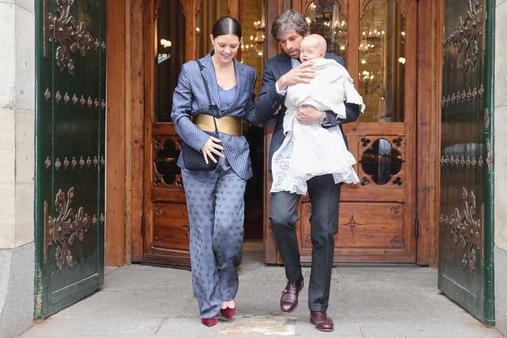 Isabelle Junot battezza la figlia: è la "nipotina" di Carolina di ...