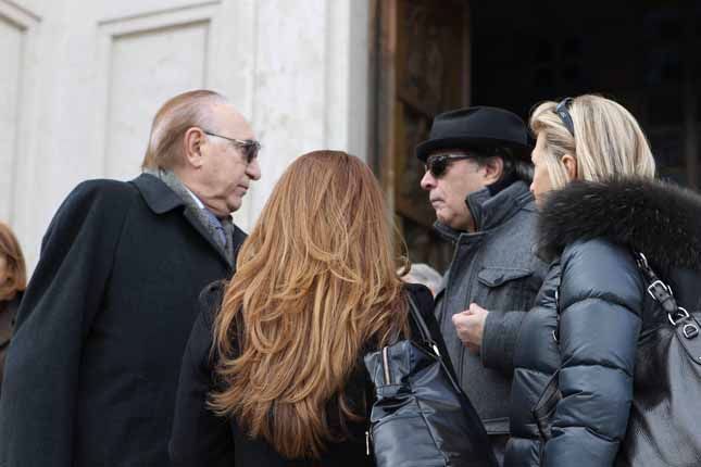 Addio ad Alida Chelli, la commozione di Pippo Baudo ai funerali | Oggi