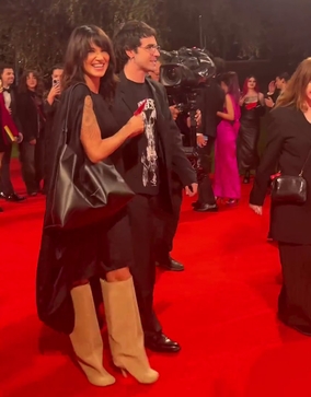 Asia Argento, prima uscita col (giovane) fidanzato Simone Bozzelli. Video