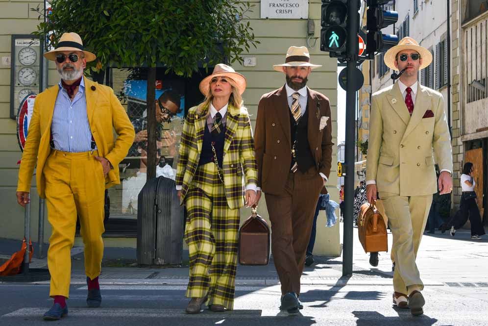 I dandy colorano Arezzo... Guarda le foto