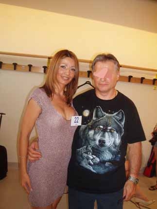 Michela Roth, mamme in rivolta contro la sexy maestra dell'asilo | Oggi